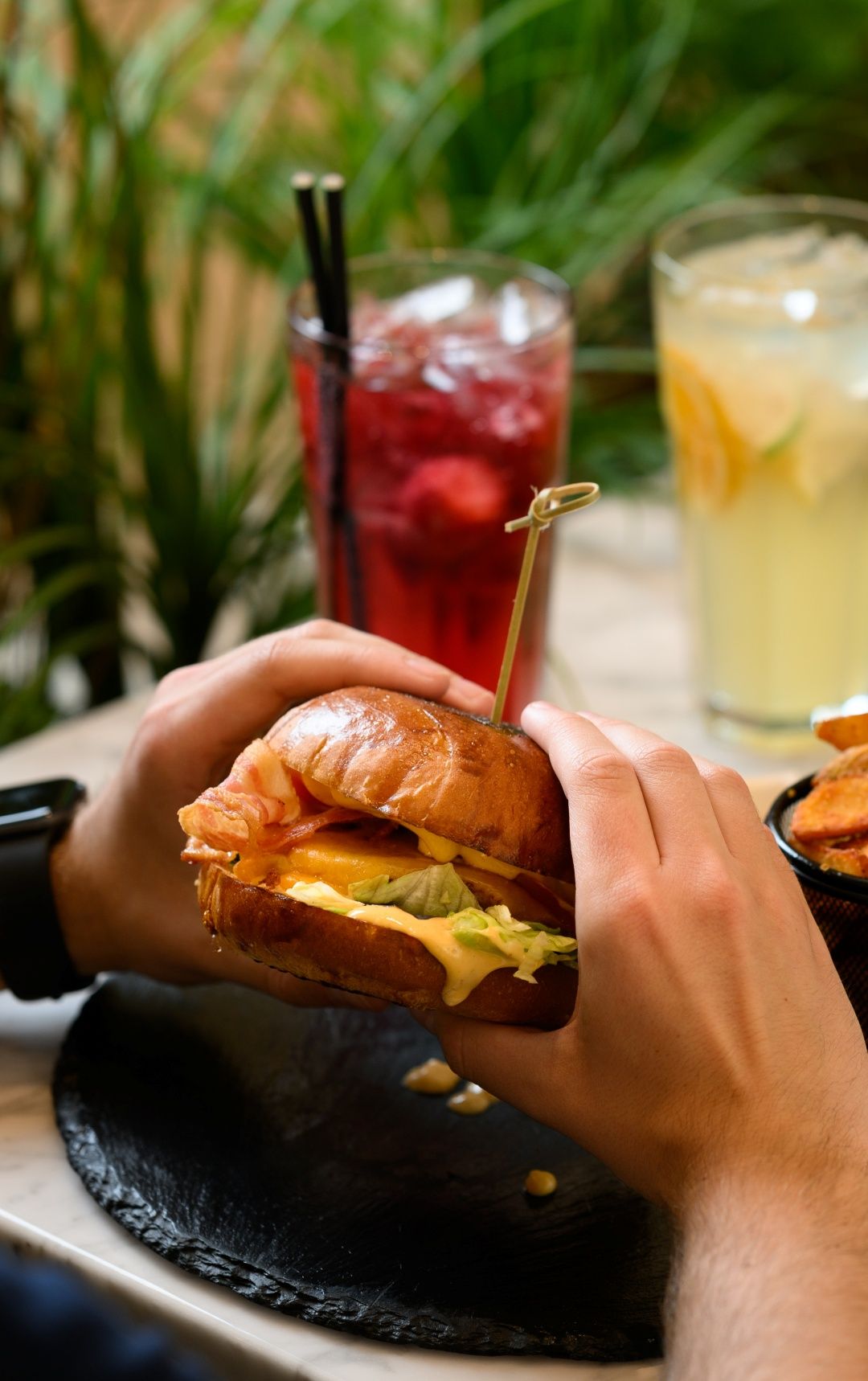 Kenese Bay Garden - Rólunk